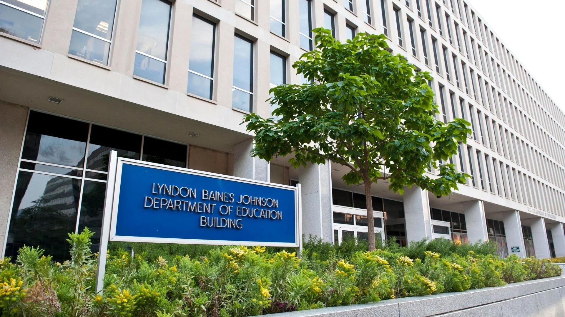 Americans strongly support school choice, back closing Education ...