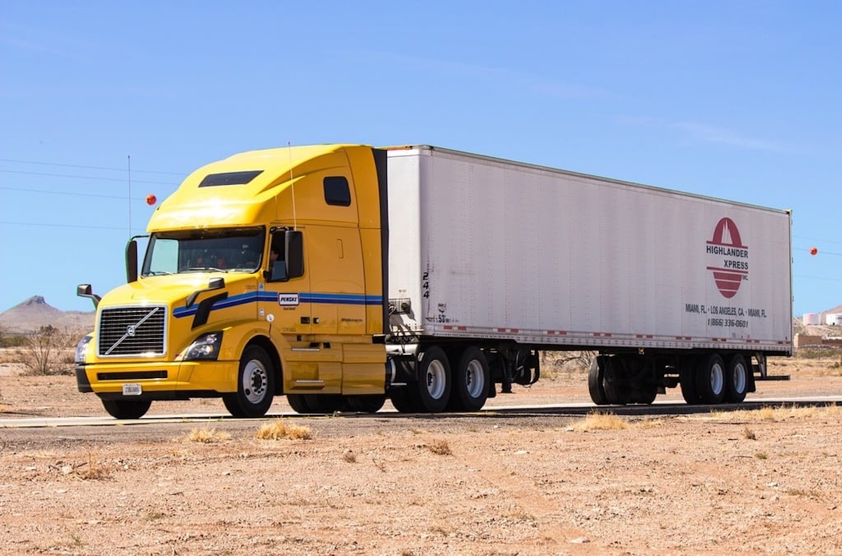 Analysis: Can driverless trucks overcome union opposition ...