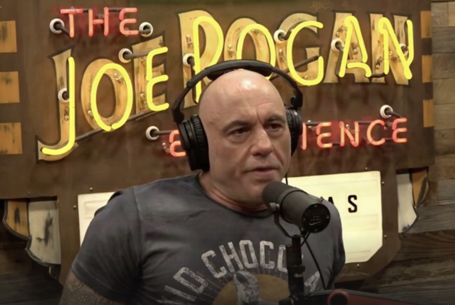 Joe Rogan criticizes Dems’ on immigration, defends compassionate but ...